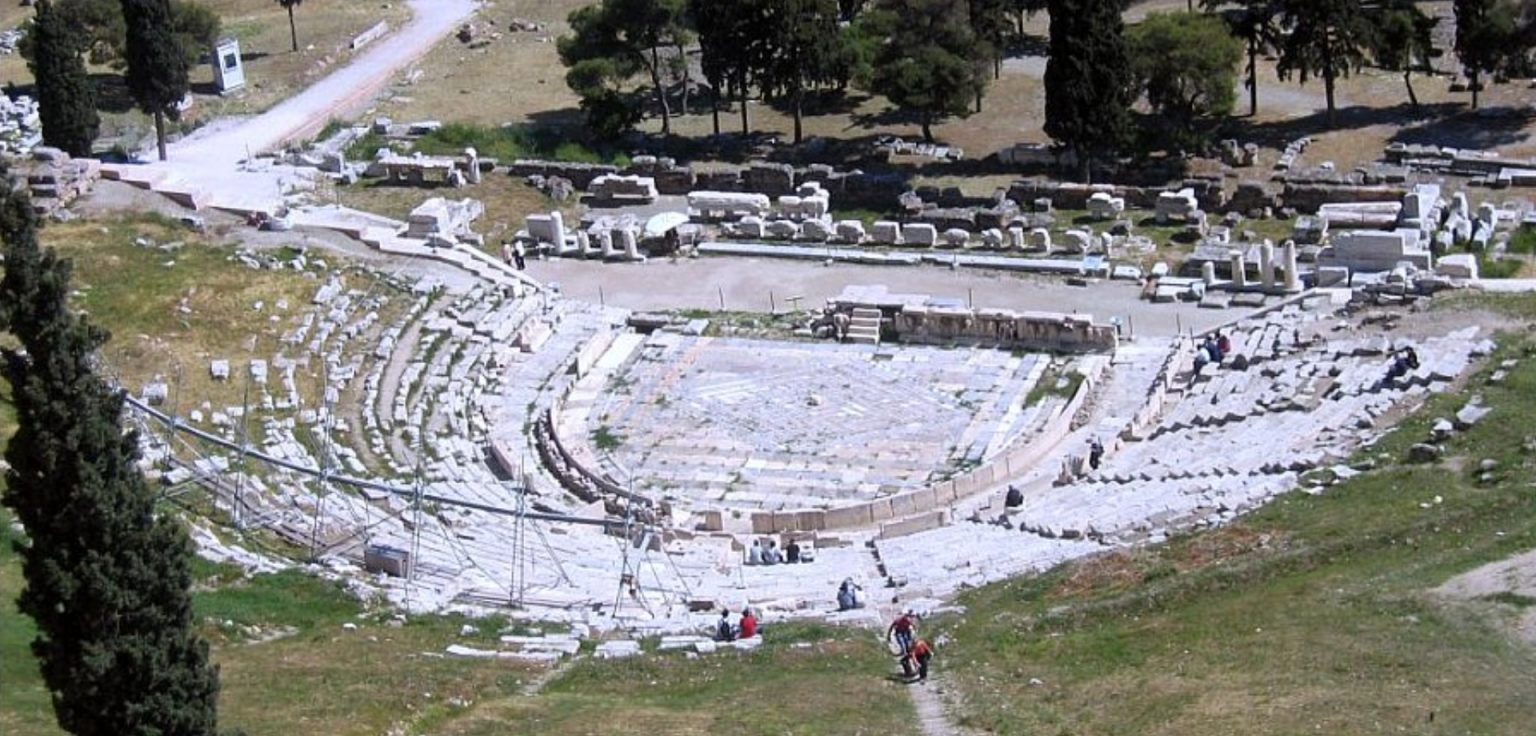 Θέατρο του Διονύσου: Μια μέρα στον σημαντικότερο γνωστό υπαίθριο ...
